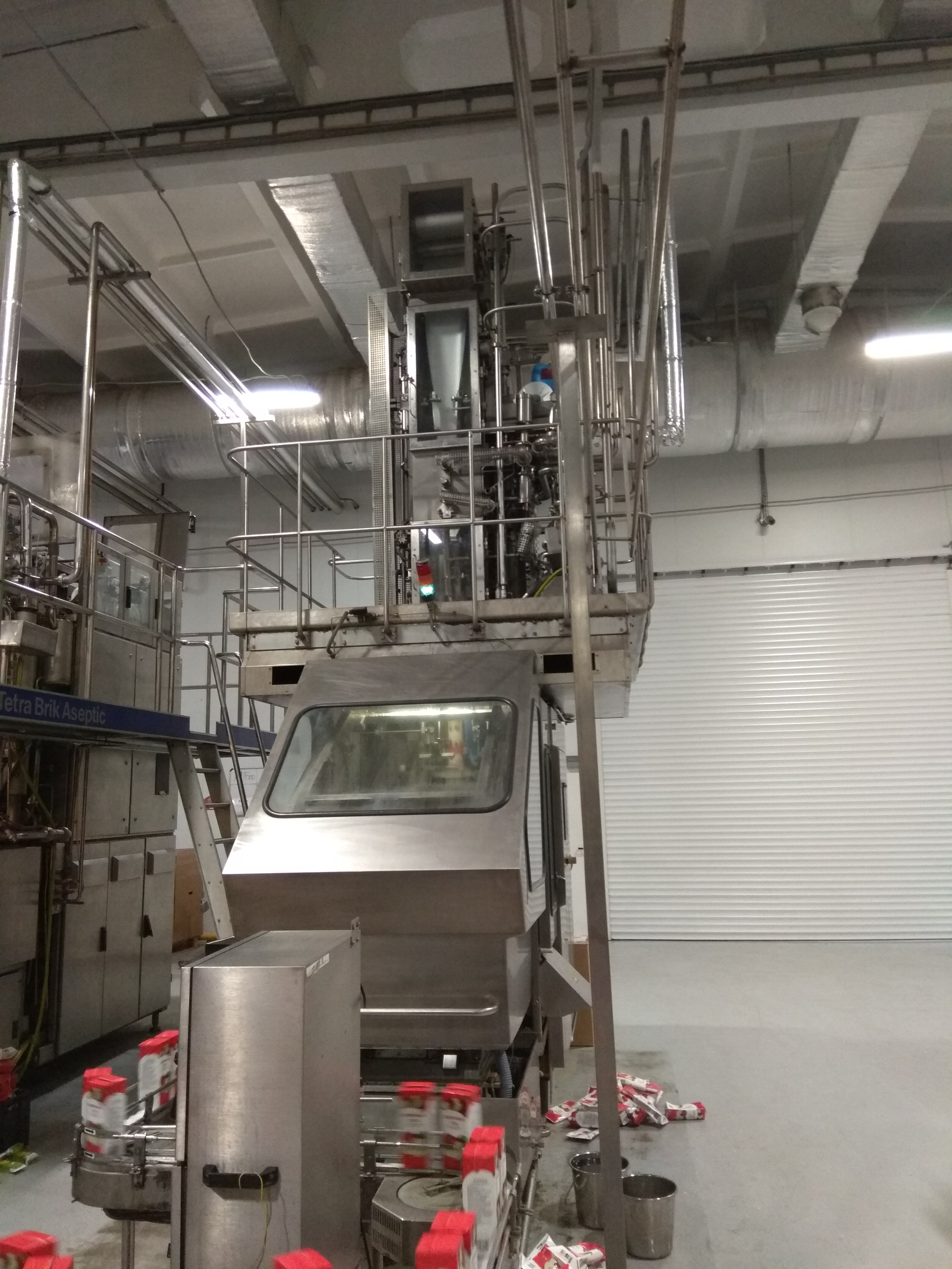 Tetra Pak TBA 8 1000ml Square Filling Line